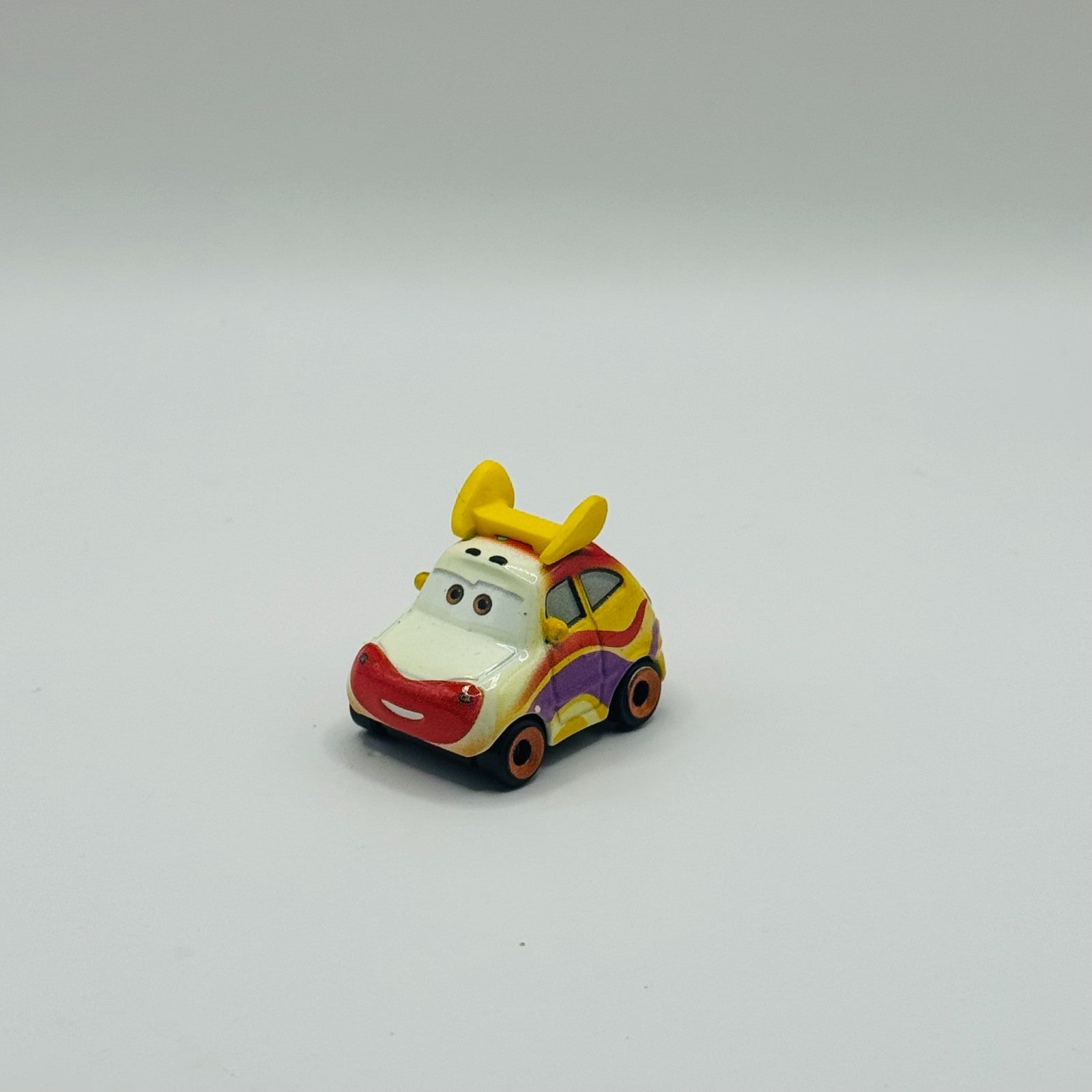 Disney Pixar Cars - Mini Racers ROADETTE MARKER On The Road - Diecast ...