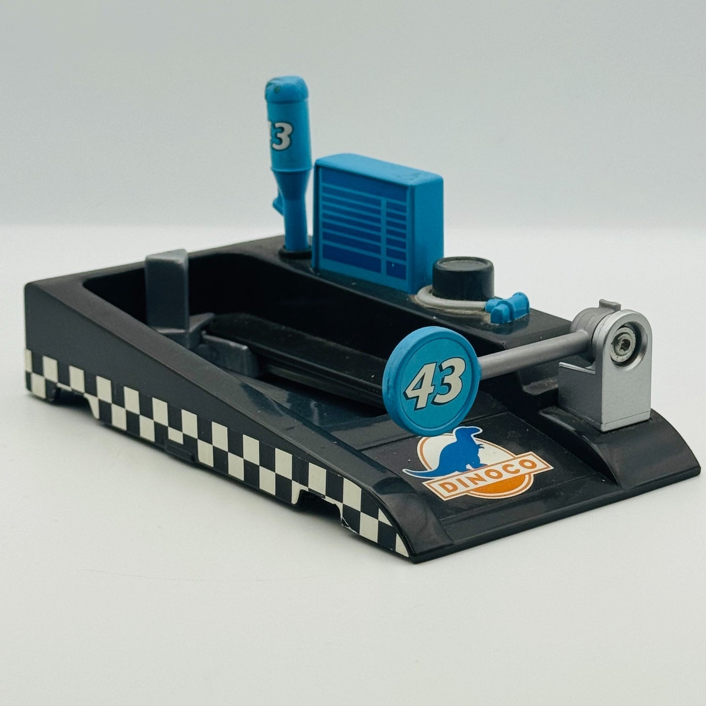 Disney Pixar Cars - DINOCO KING PIT-RACE OFF LAUNCHER Piston Cup - 1:5 ...