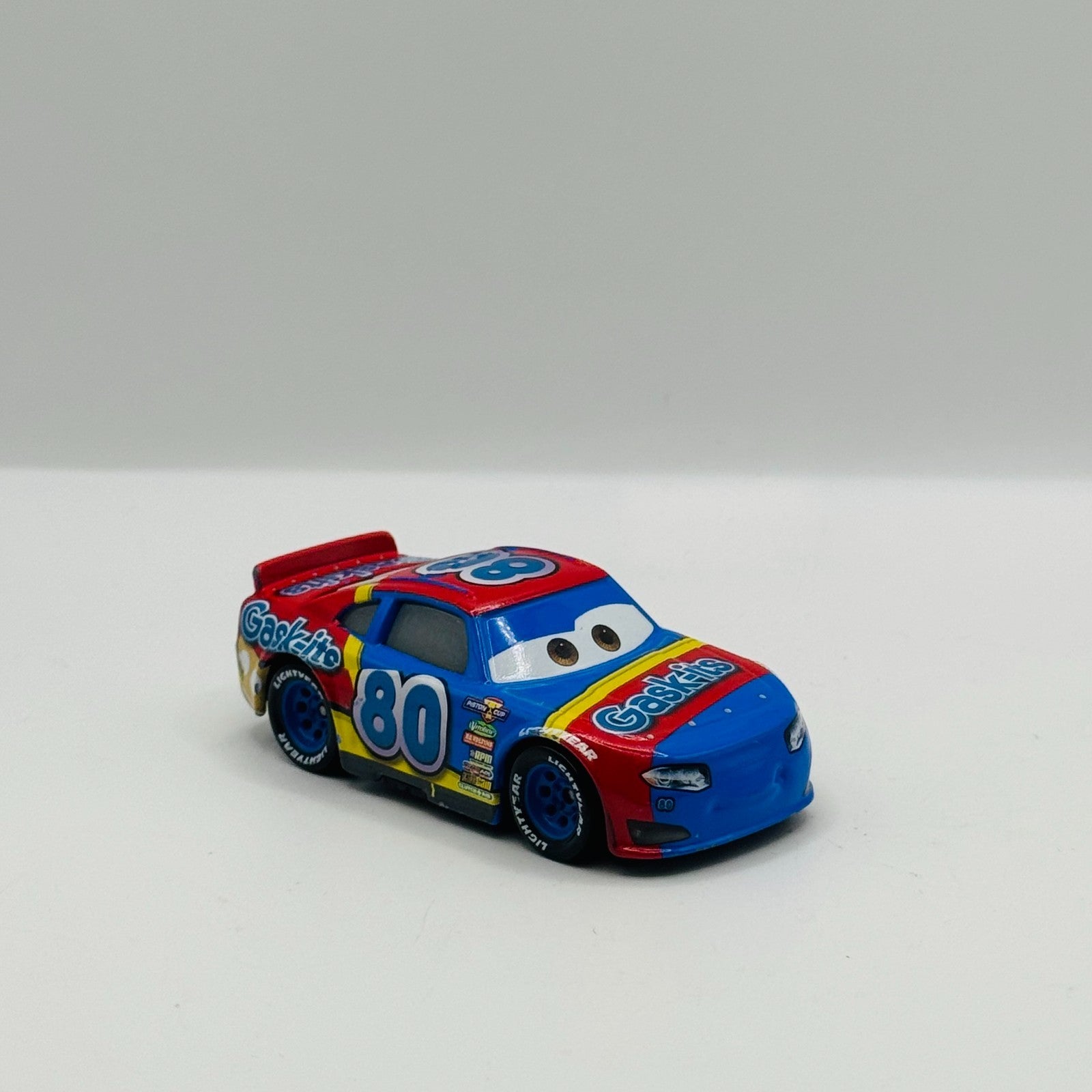 Disney Pixar Cars - REX REVLER GASK-ITS Veteran Racer 2017 - 1:55 Diec ...